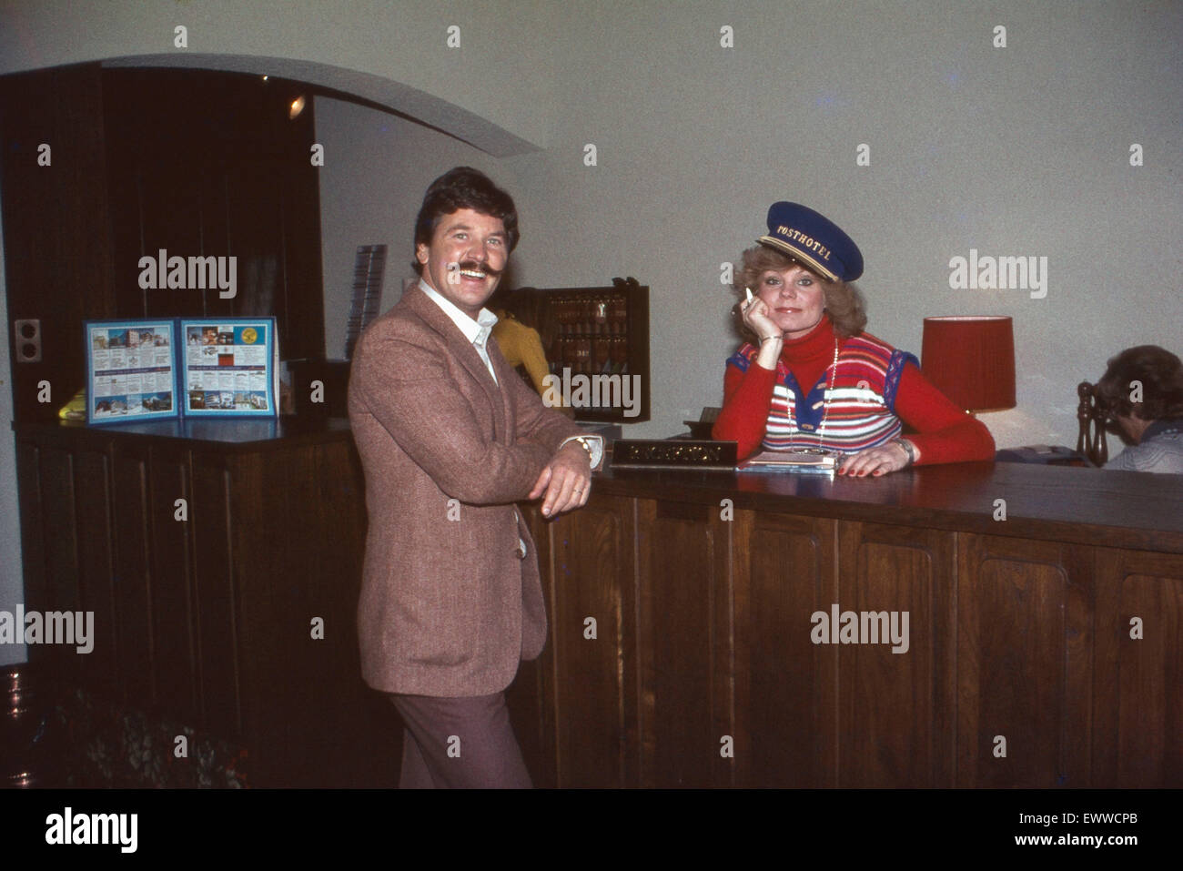 Deutsche Schauspielerin Christiane Rücker mit Hoteldirektor Jacques ...