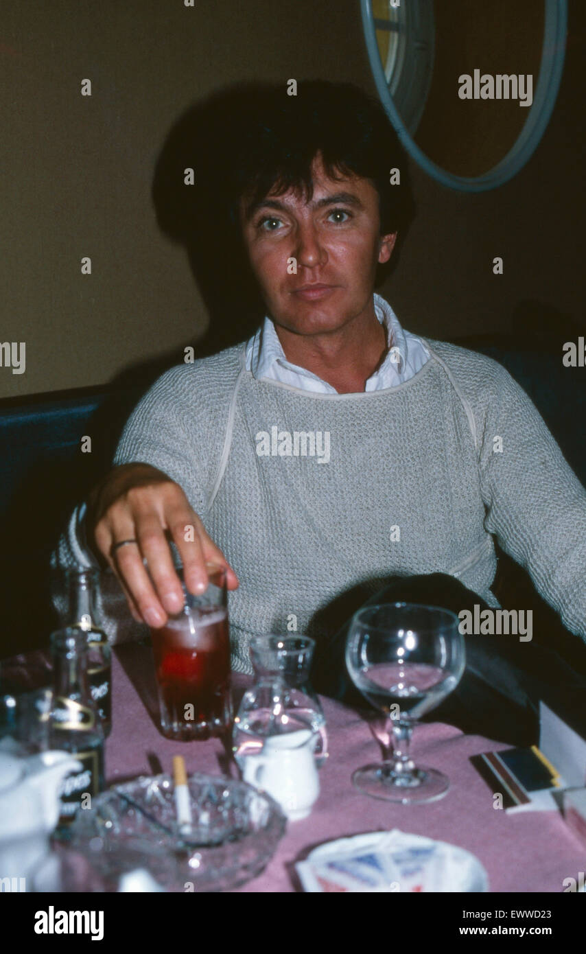 Der deutsche Schlagersänger Rex Gildo, Deutschland 1970er Jahre. German ...
