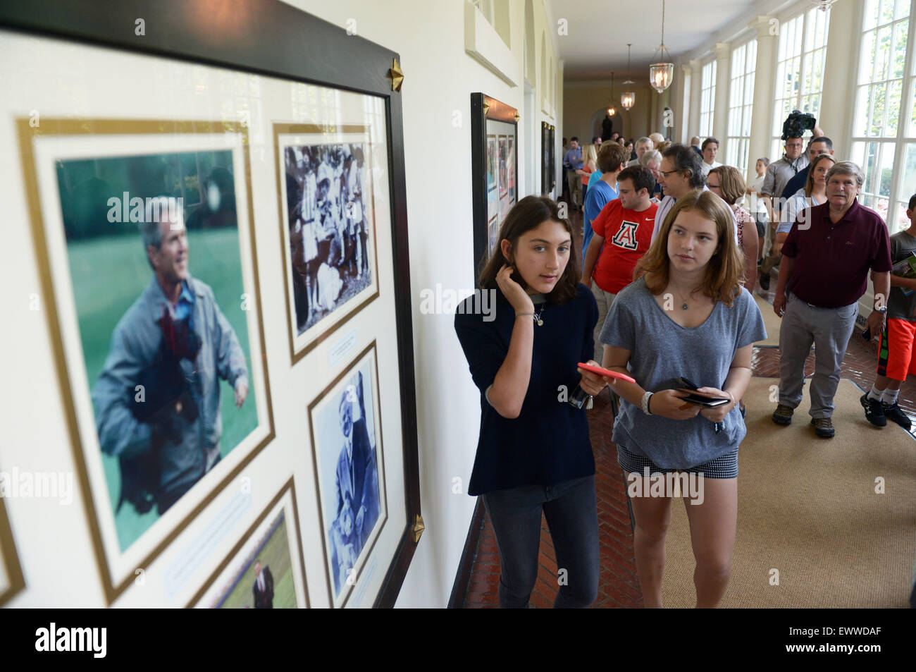 Washington, DC, USA. 1st July, 2015. Visitors looks at photos of Former ...