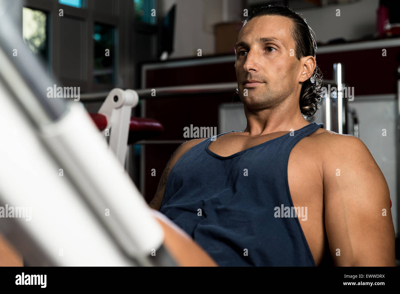 Workout Leg Press Stock Photo - Alamy