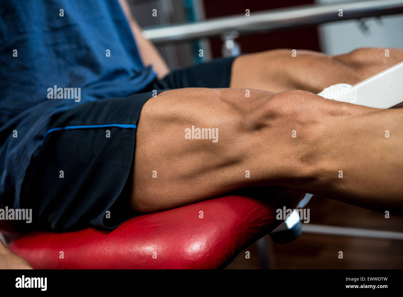 Health Club Leg Exercises Stock Photo - Alamy