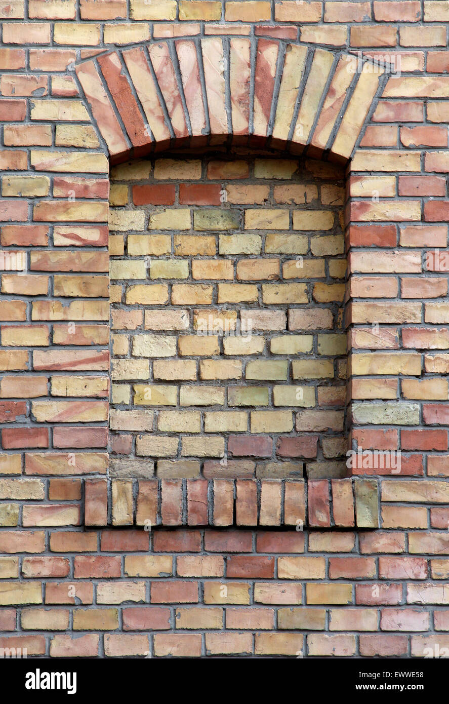 False window in a brick wall for backgrounds Stock Photo - Alamy
