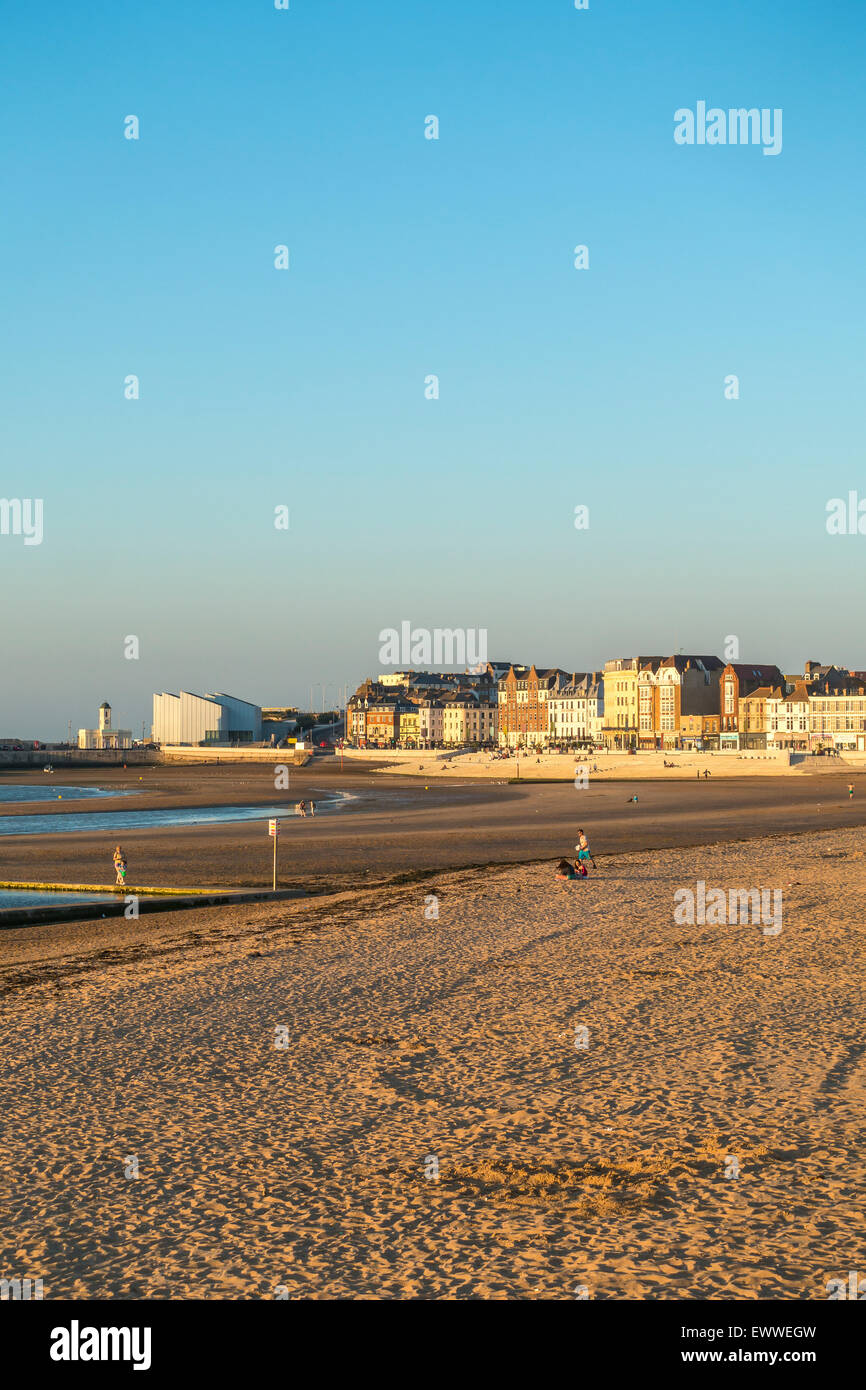 Margate Seafront Sands Evening Light Kent UK Stock Photo - Alamy