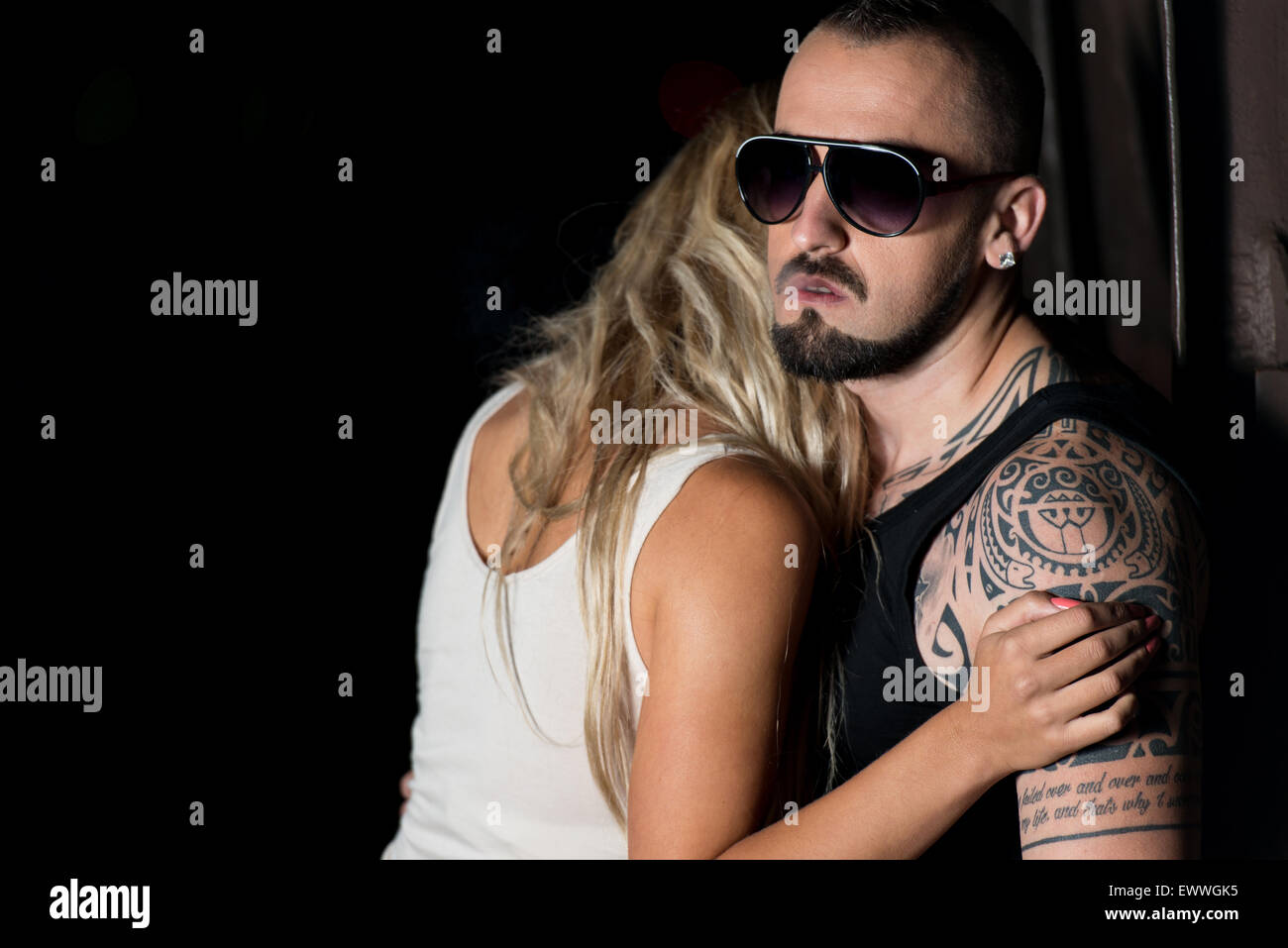 Crying on shoulder hi-res stock photography and images - Alamy