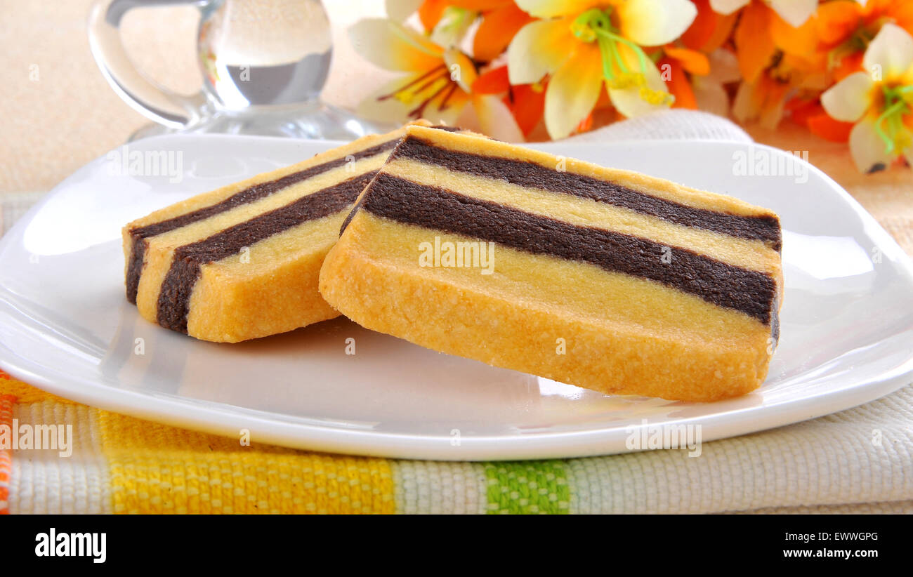 Traditional Shortbread with Chocolate Strips - 8 Stock Photo - Alamy