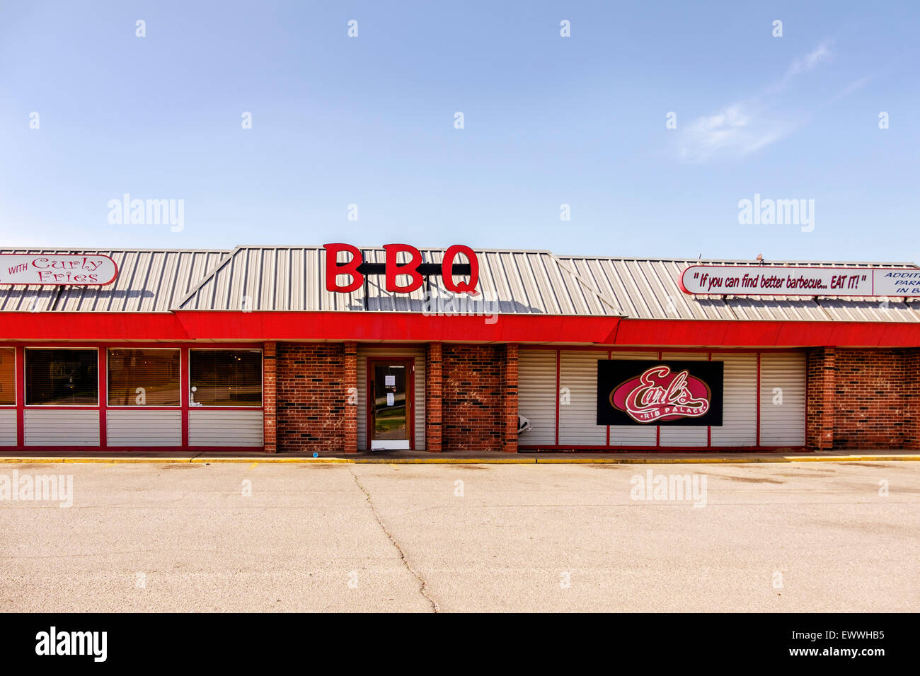 Bbq restaurant exterior High Resolution Stock Photography and Images ...