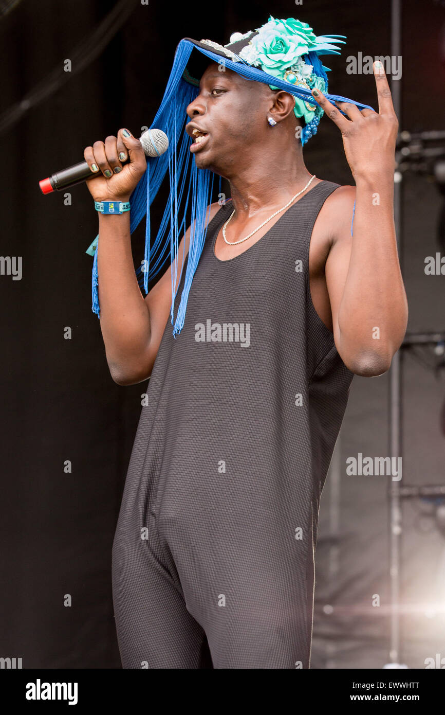 Le1f rapper hi-res stock photography and images - Alamy