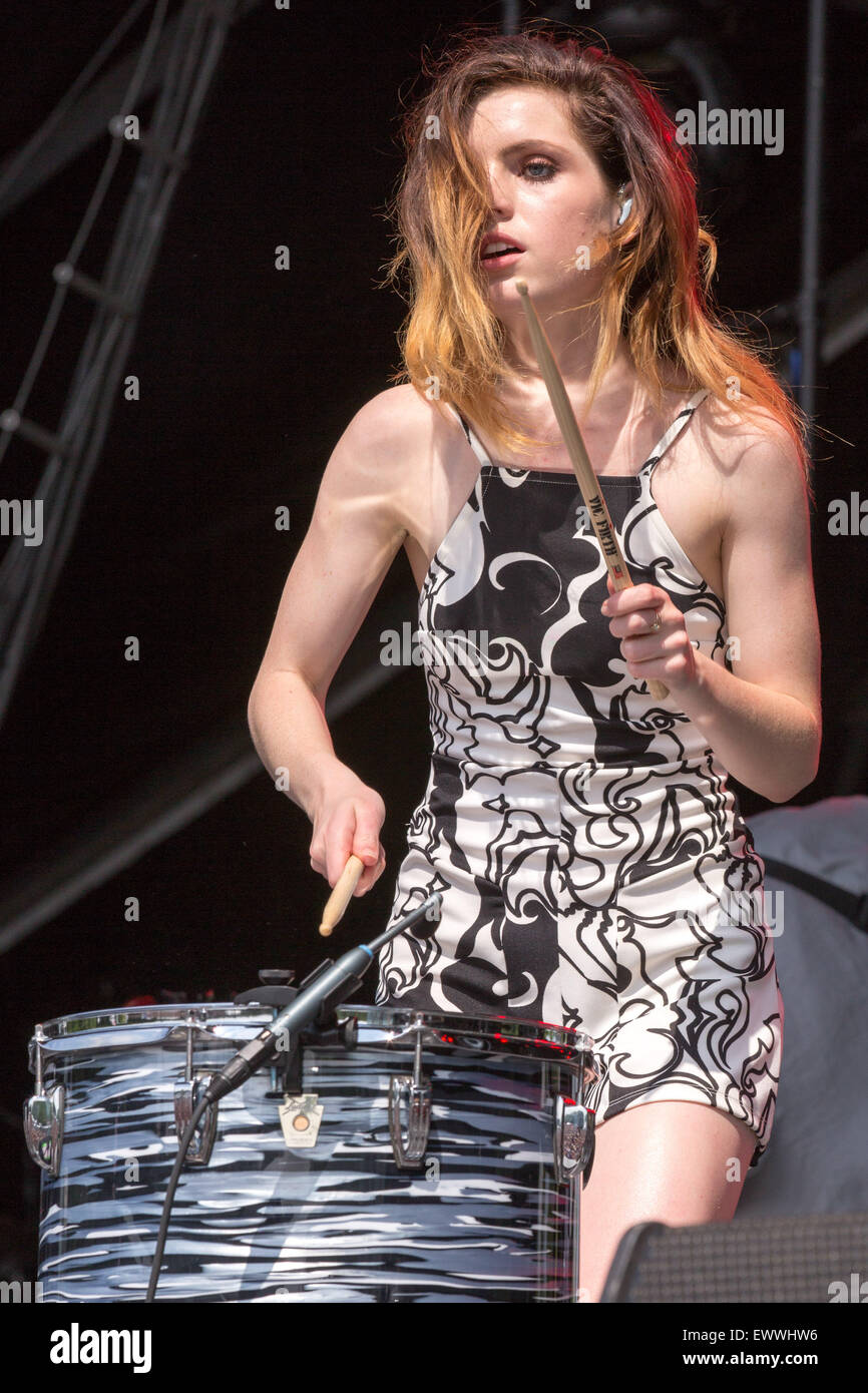 Echosmith concert hi-res stock photography and images - Alamy