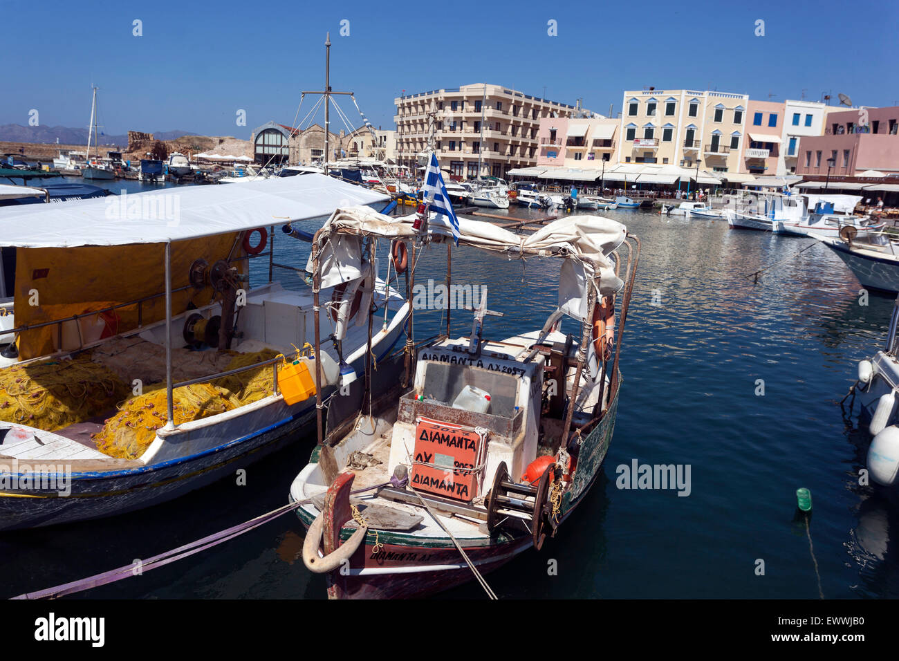Mooring fishing boats hi-res stock photography and images - Alamy