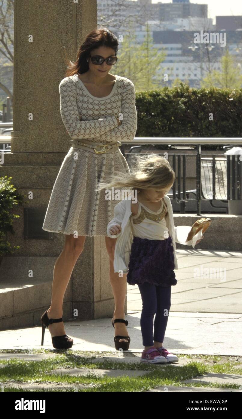 Bethenny Frankel and her daughter Bryn spend time in a local park on a ...