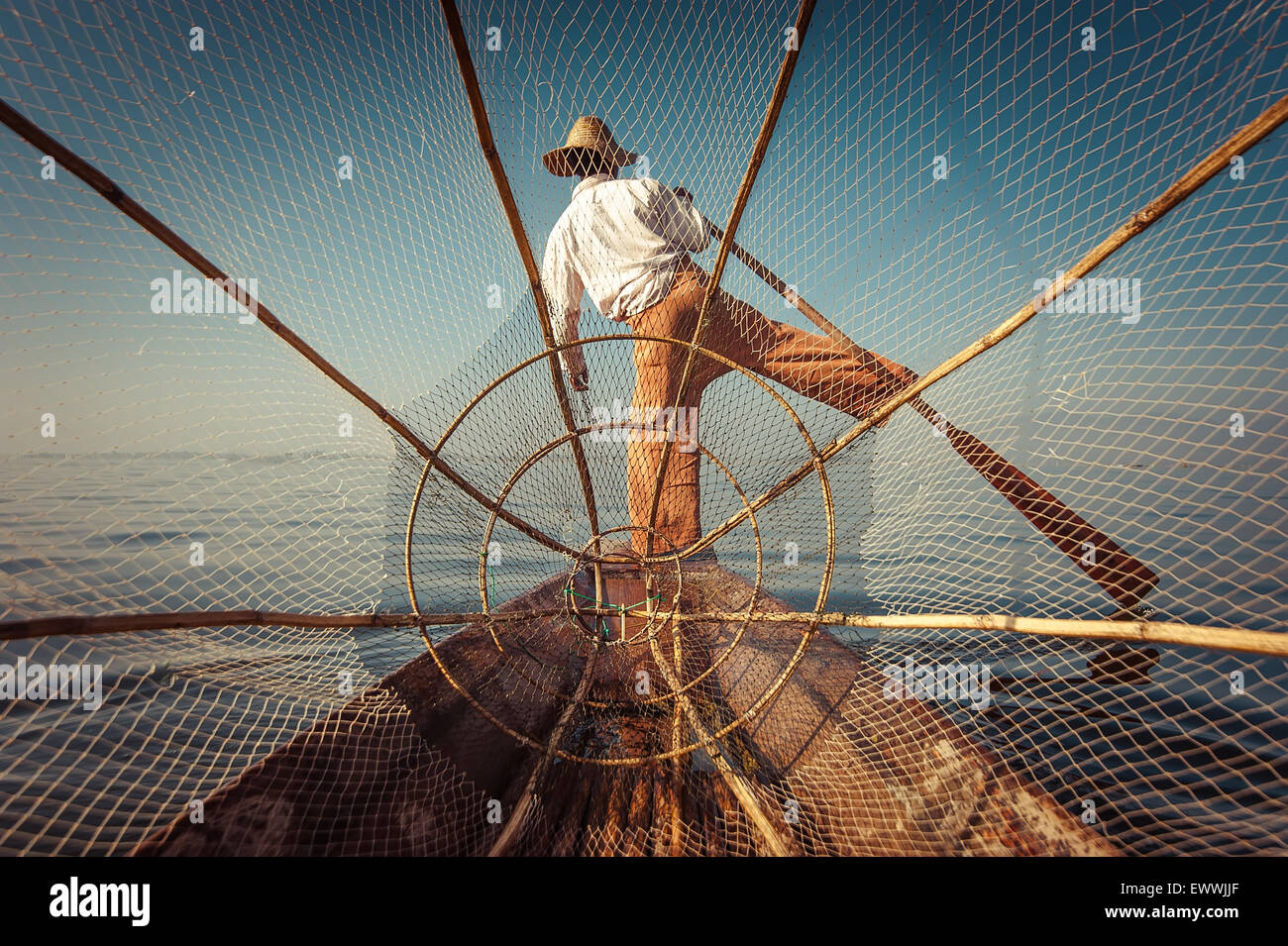 Handmade boat hi-res stock photography and images - Alamy