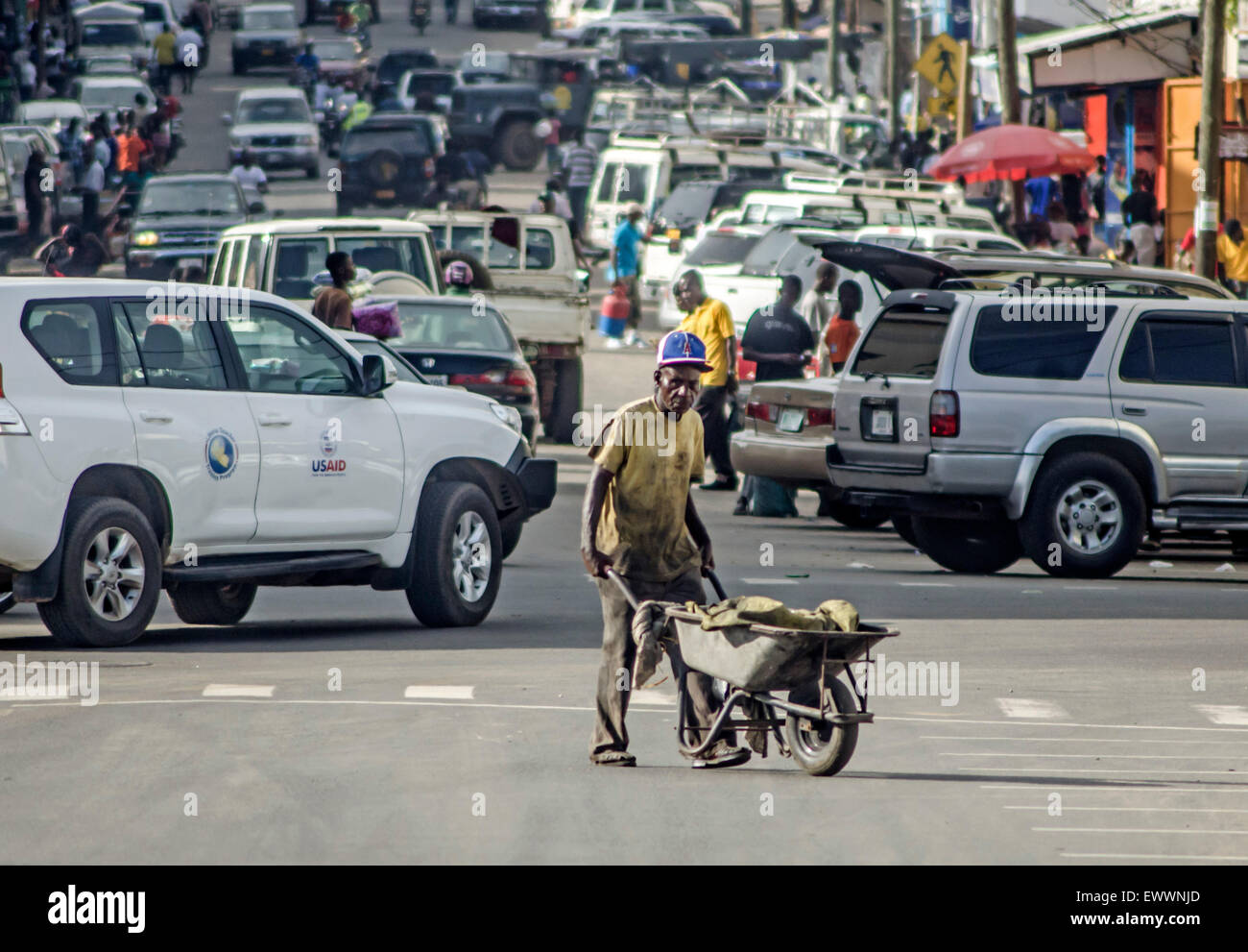 central-monrovia-street-scene-liberia-stock-photo-alamy