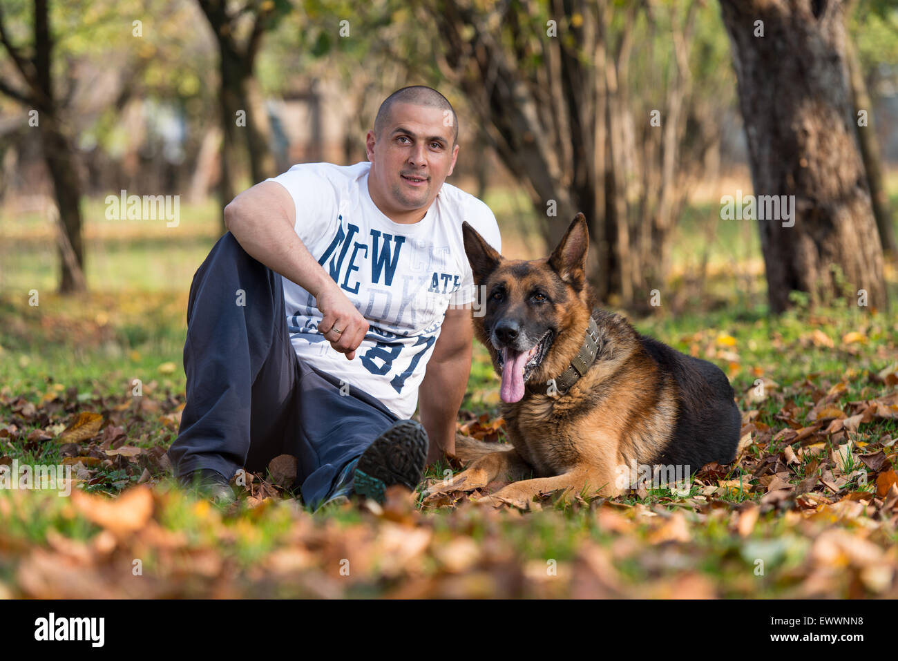 Man guard dog dog hi-res stock photography and images - Alamy