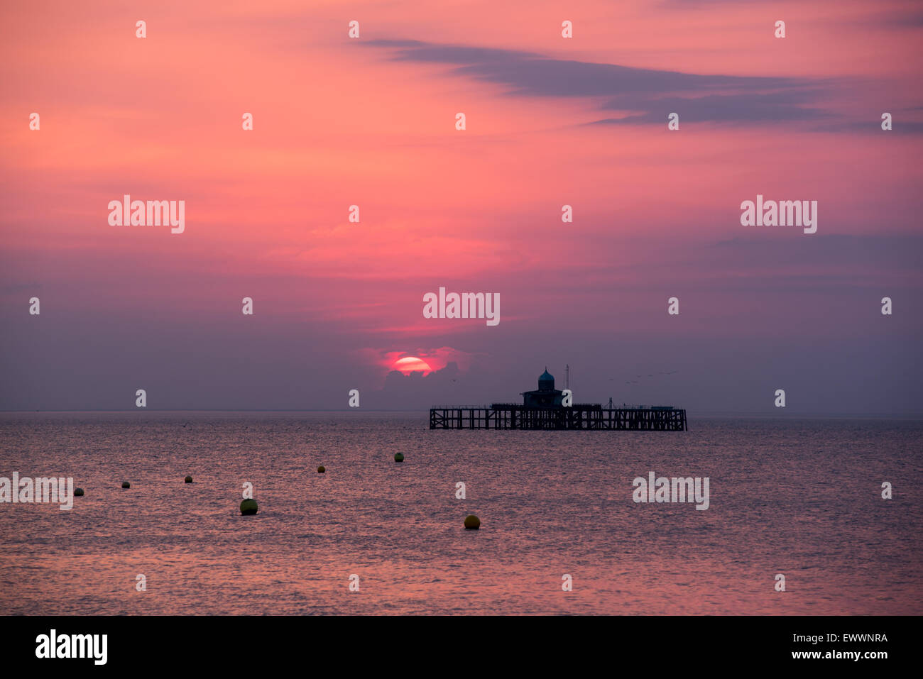 Herne bay kent england sunset hi-res stock photography and images - Alamy