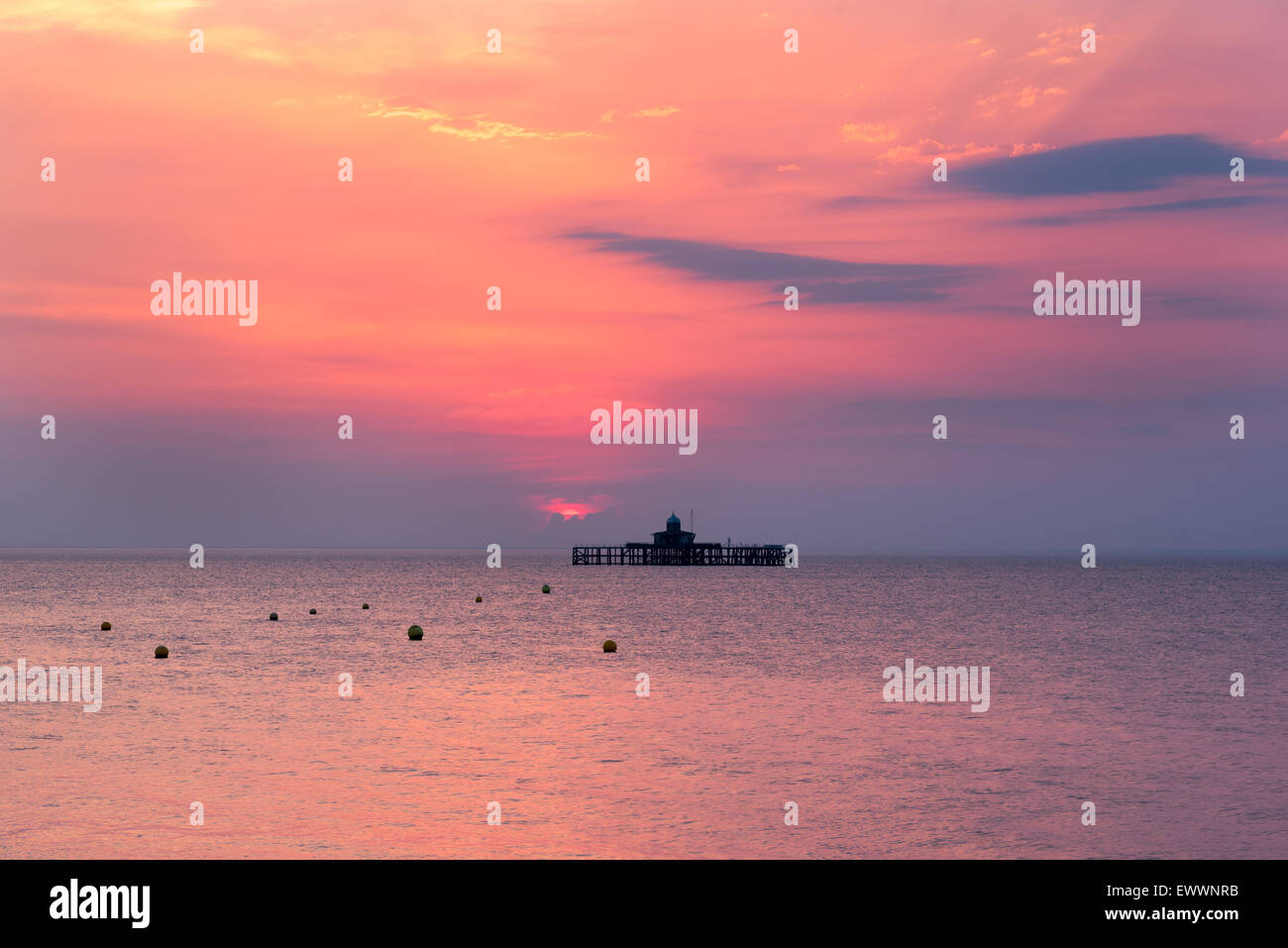 Herne Bay, Kent, UK. 1st July, 2015. The hottest day of the year ends ...