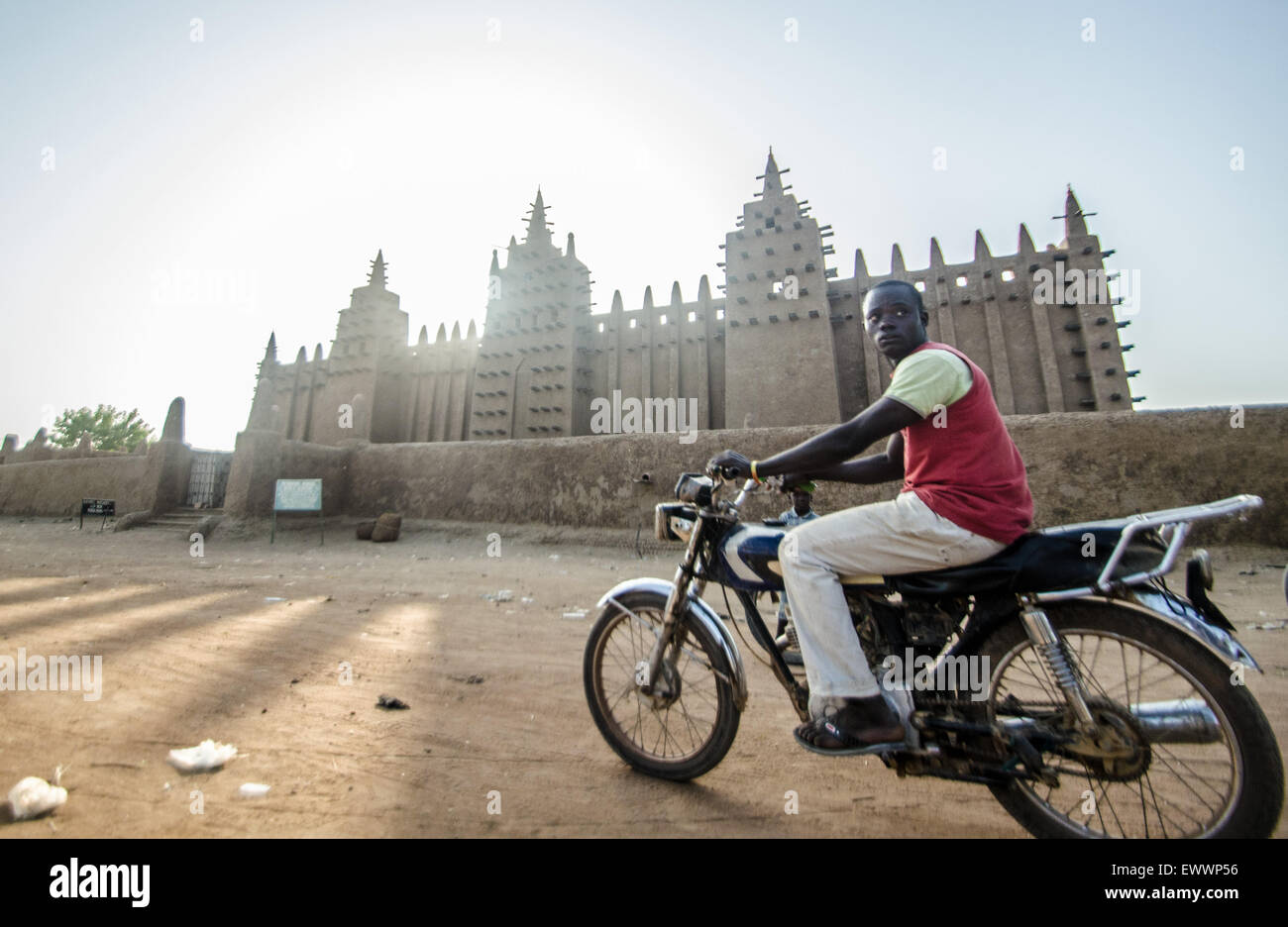 The grand mosque at Djenne, Mali Stock Photo - Alamy