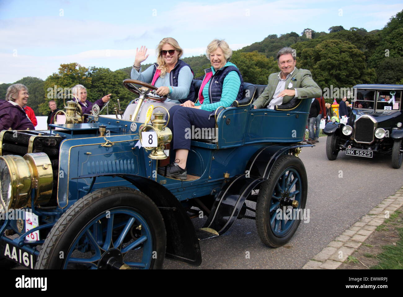 England country house drive hi-res stock photography and images - Alamy