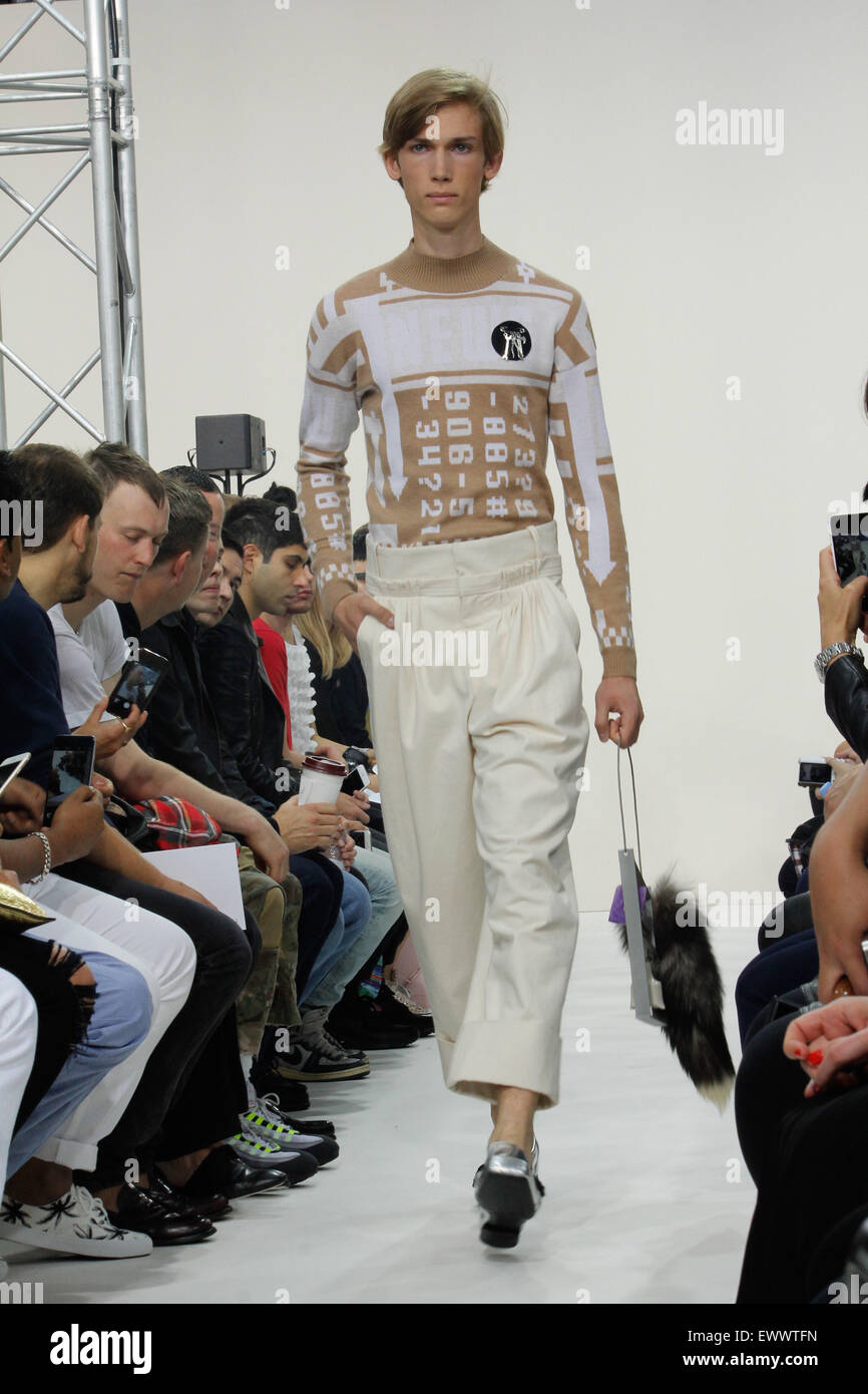 Anderson models hi-res stock photography and images - Alamy