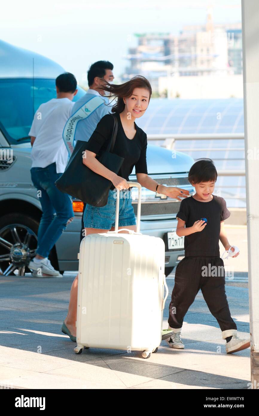 Tae yeong hi-res stock photography and images - Alamy