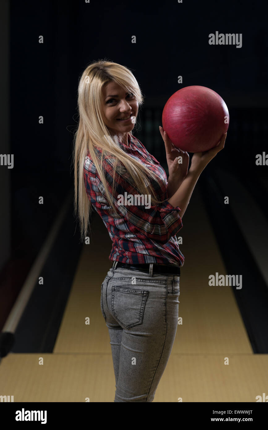 Portrait Of A Bowler With An Intense Look Stock Photo - Alamy