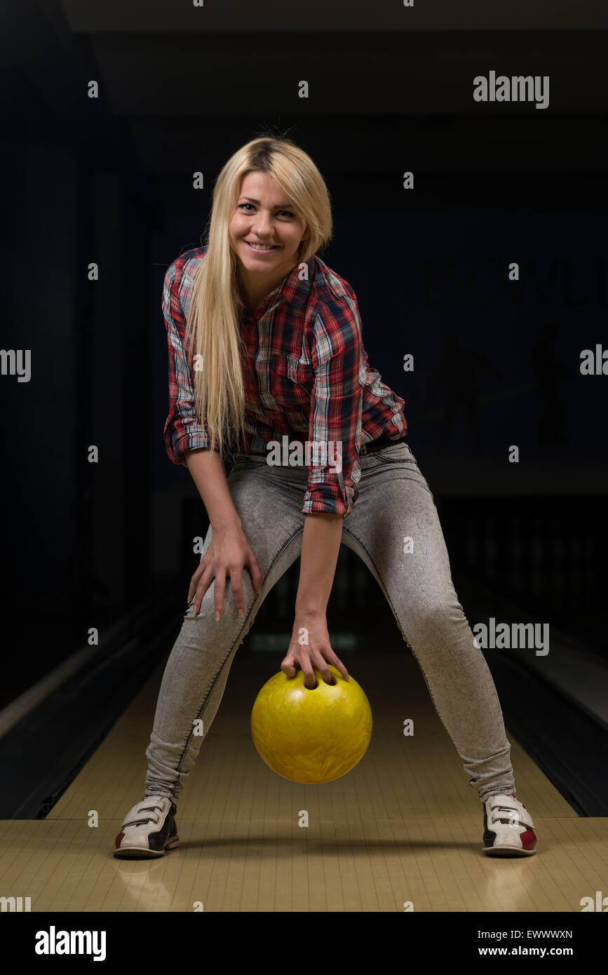 Beginner Aiming To Bowling Pins Stock Photo - Alamy