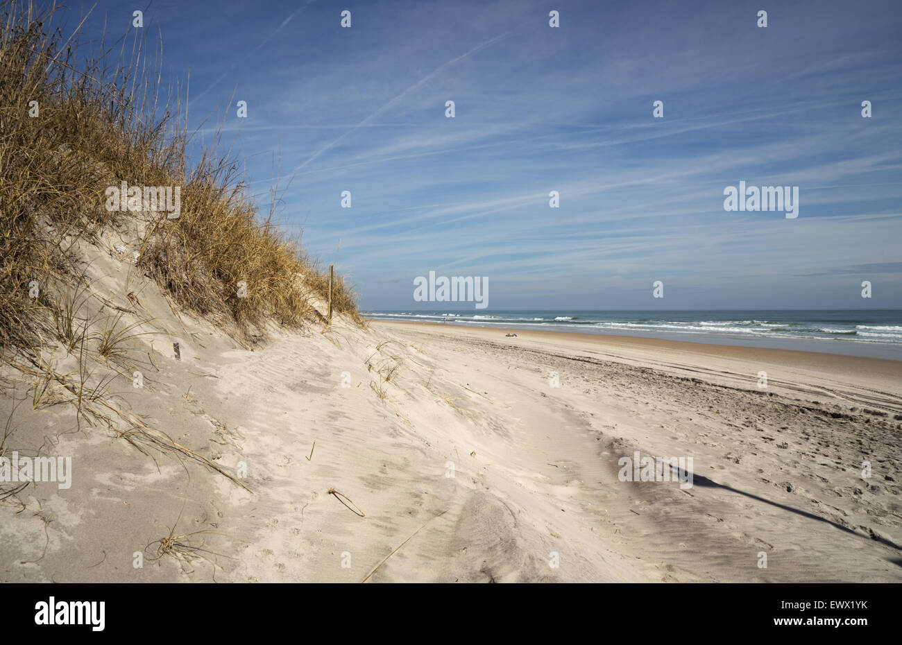 Atlantic ocean beach Stock Photo - Alamy
