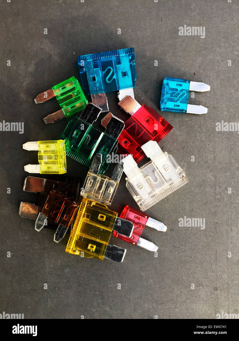 Car electrical fuse hi-res stock photography and images - Alamy