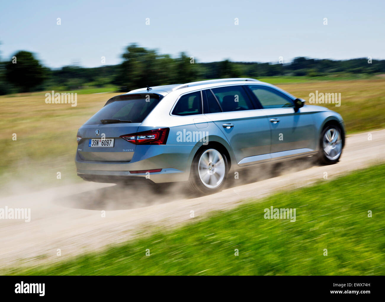 Skoda Superb Combi Stock Photo - Alamy