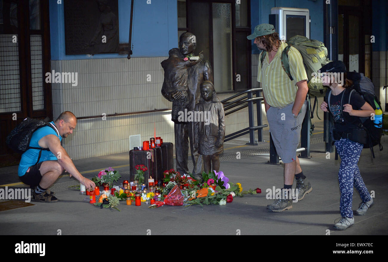 Winton railway station hi-res stock photography and images - Alamy