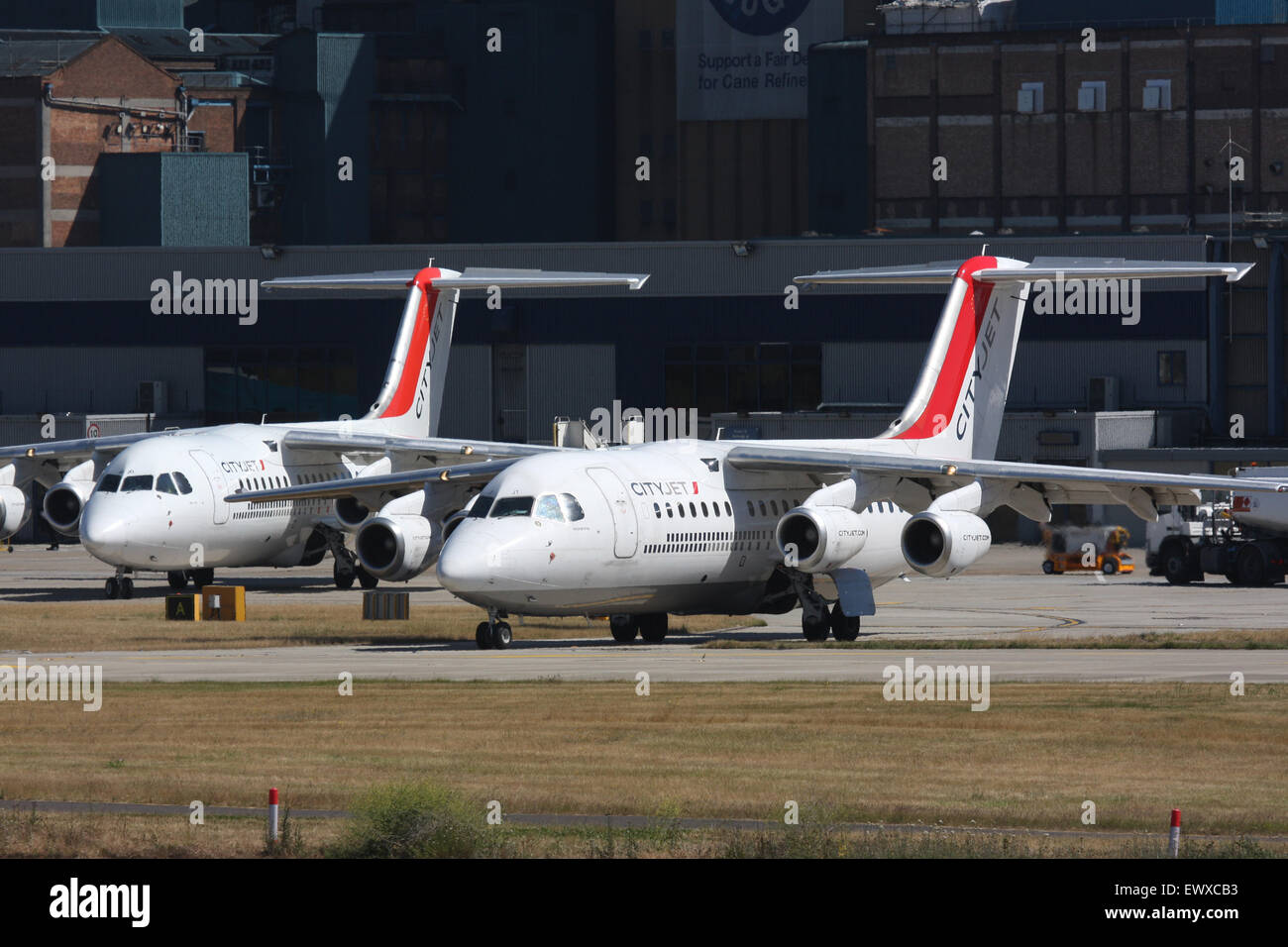 Cityjet hi-res stock photography and images - Alamy