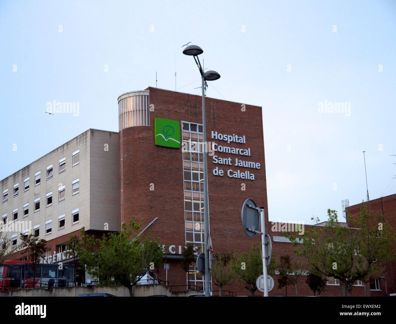 Hospital spain spanish healthcare hi-res stock photography and images ...