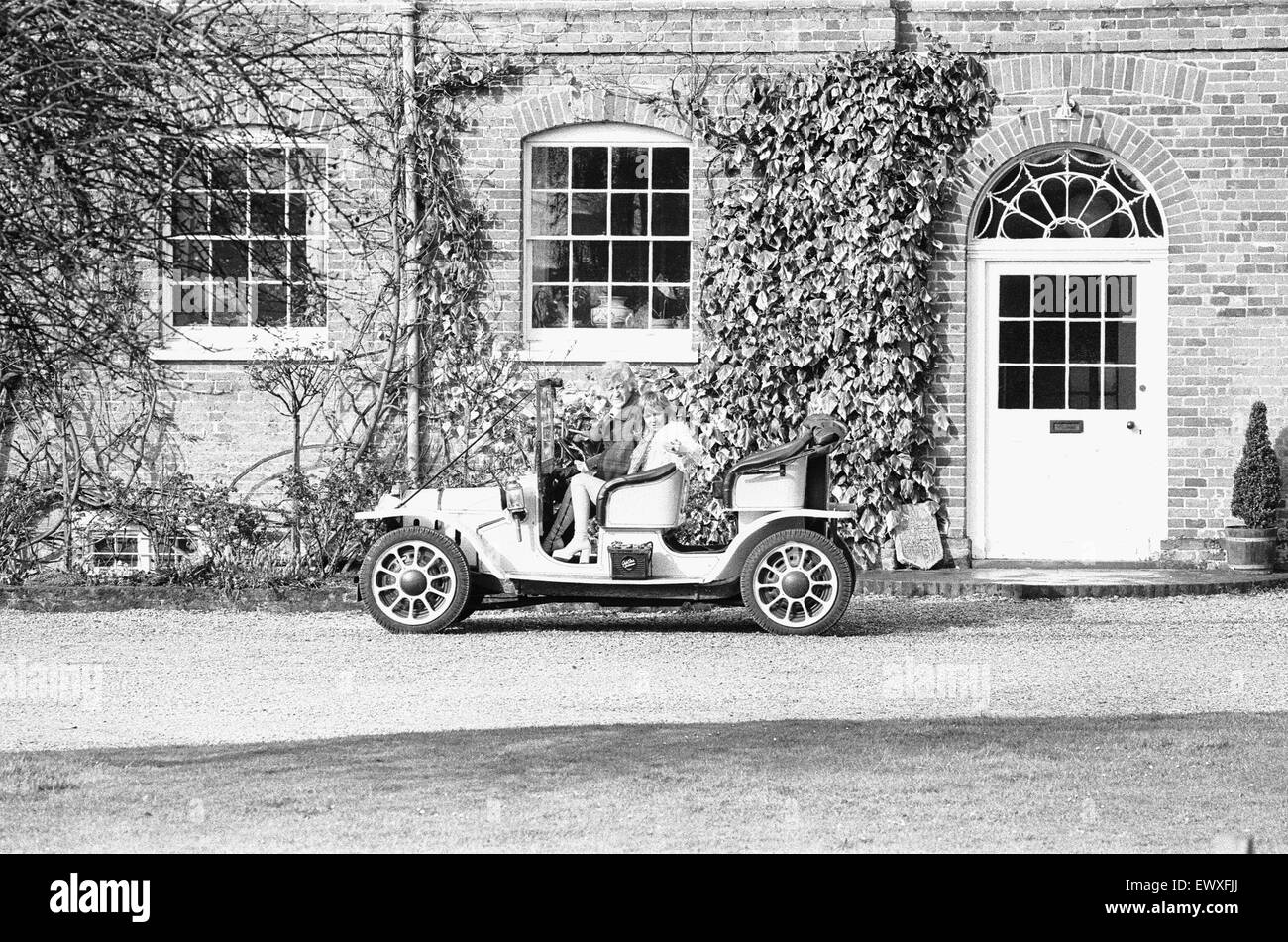 Jon pertwee dr who Black and White Stock Photos & Images - Alamy