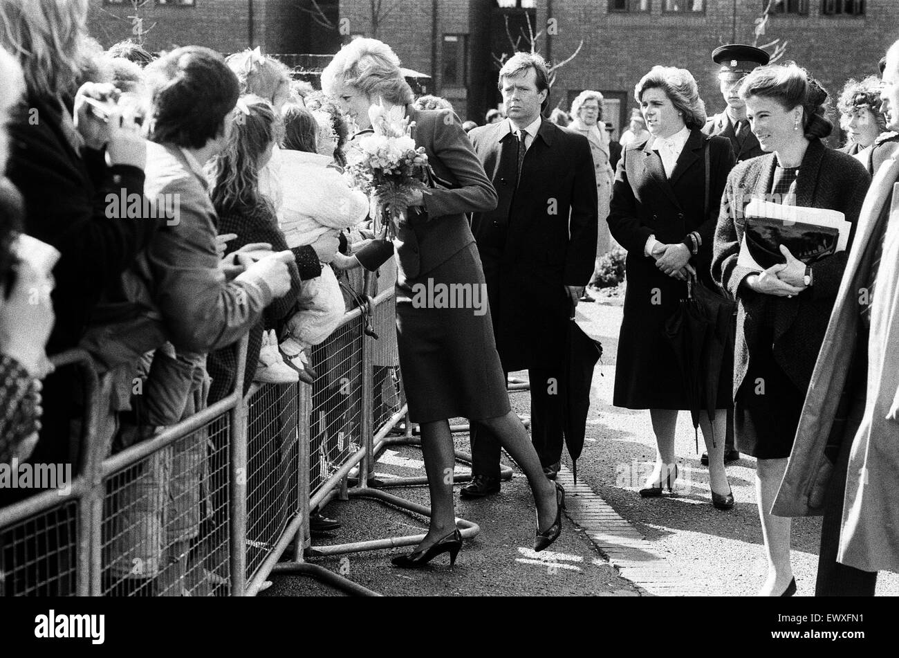 Princess Diana visiting the Boyd Court Guinness Trust Housing Estate ...