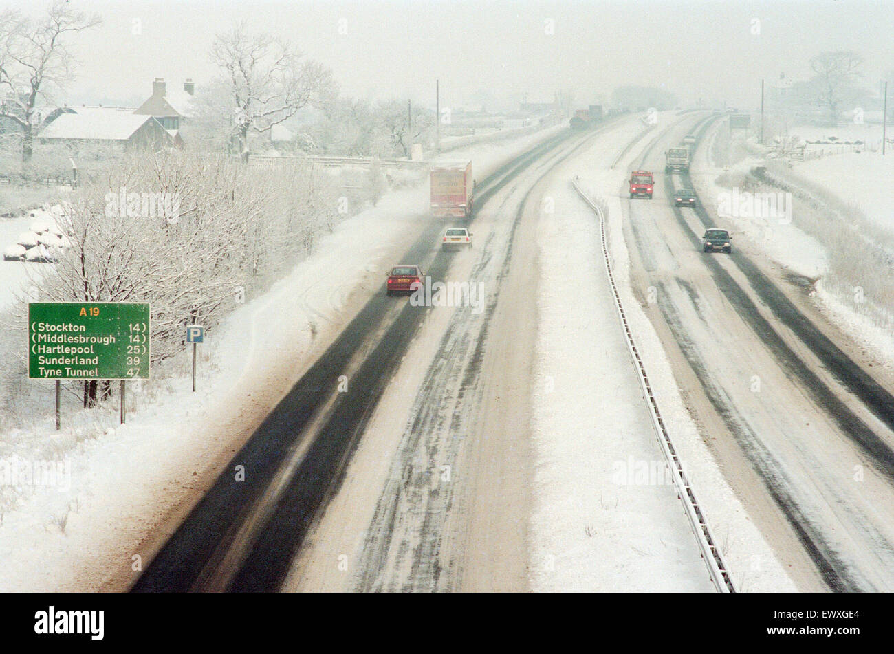 Snow Scenes, A19 Motorway, Teesside, 22nd February 1994 Stock Photo - Alamy