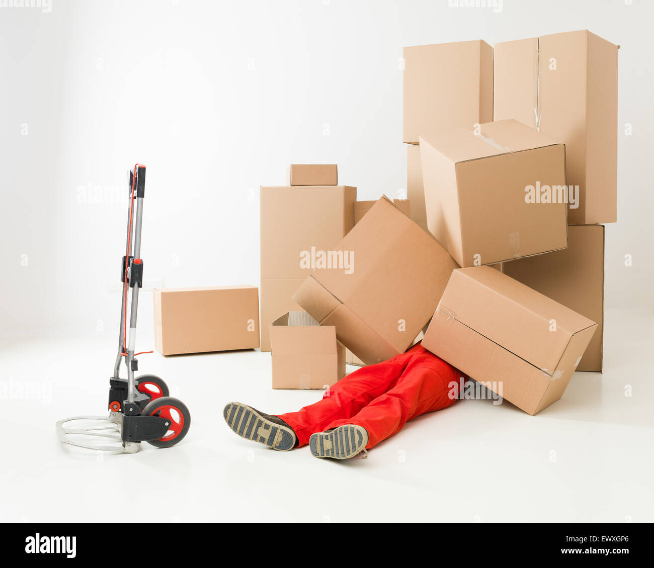 Male hand laying down box hi-res stock photography and images - Alamy