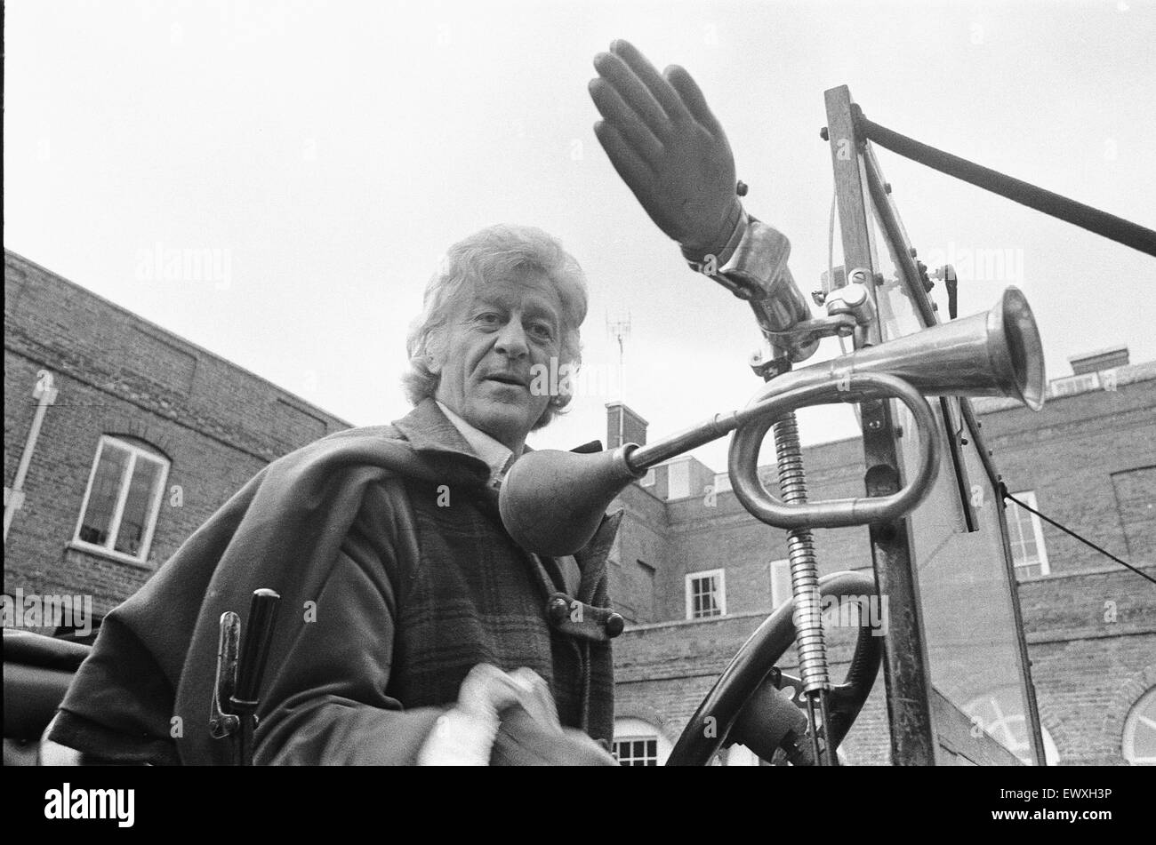 John Pertwee as Dr Who, seen with Bessie the Doctor's Edwardian ...