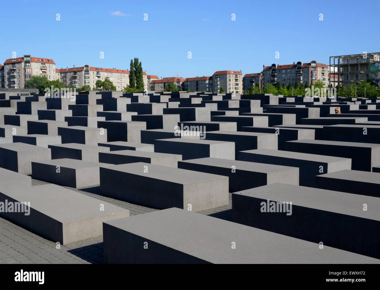 Holocaust memorial, Berlin, Germany. Sombre concrete blocks Stock Photo ...
