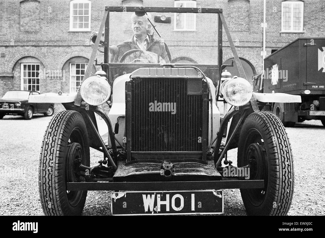 John Pertwee as Dr Who, seen with Bessie the Doctor's Edwardian ...