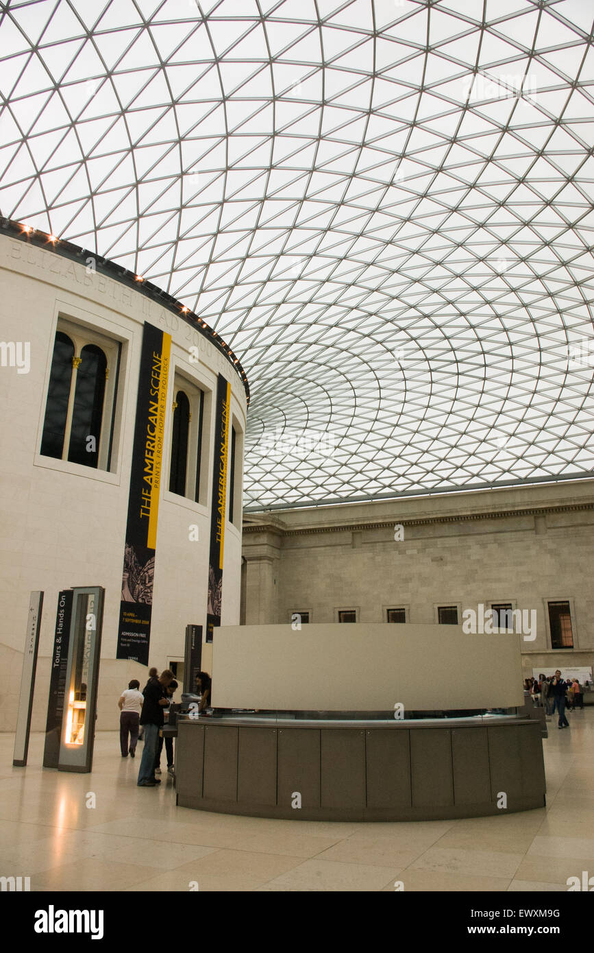 British Museum glass roof Stock Photo - Alamy