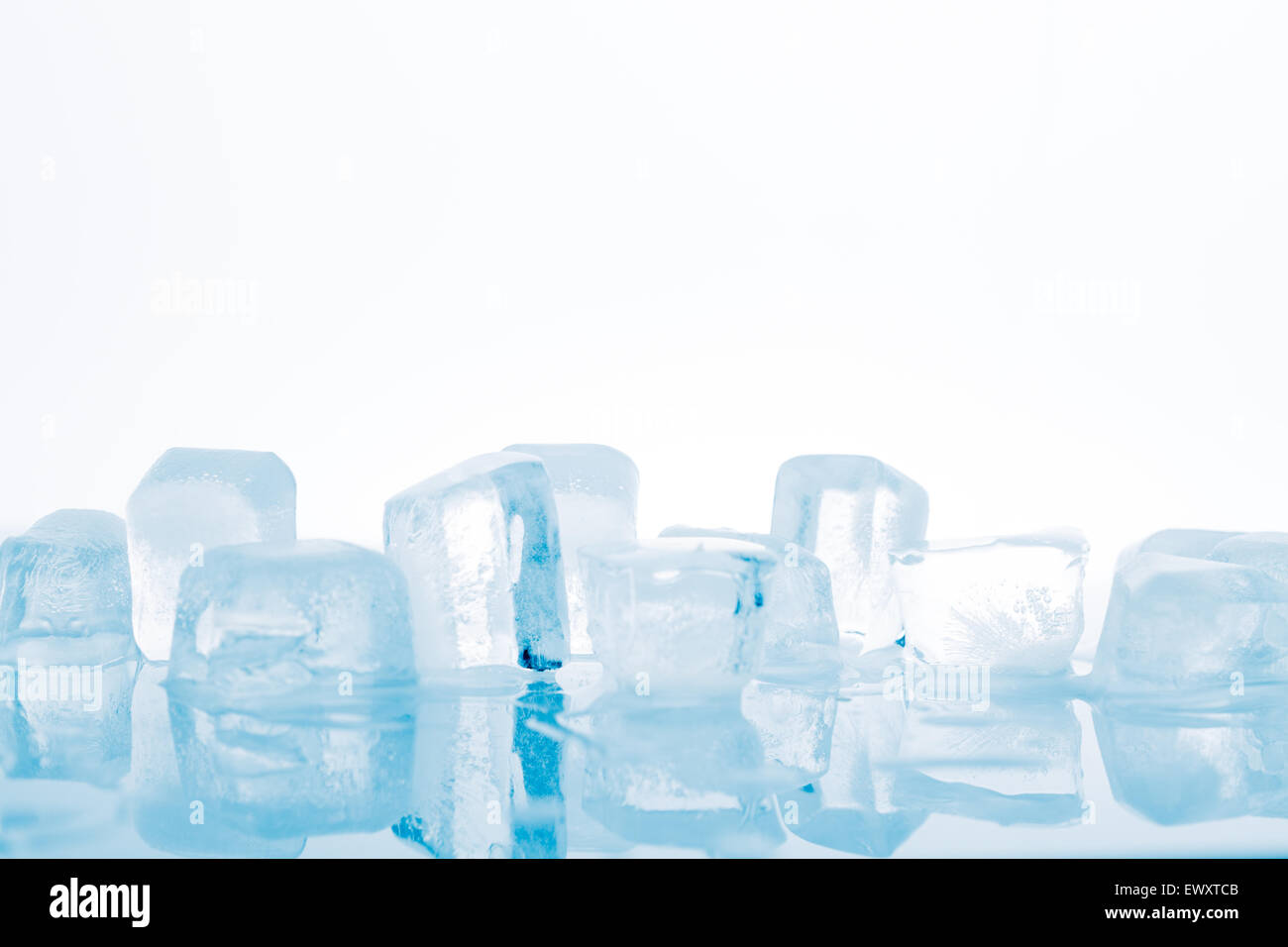 Freezer ice cubes hi-res stock photography and images - Alamy