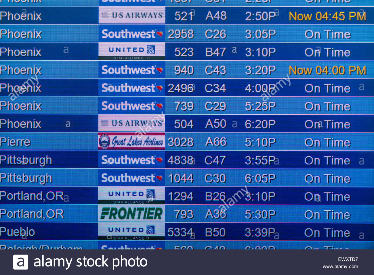 Departure Screens Airport Stock Photos & Departure Screens Airport ...