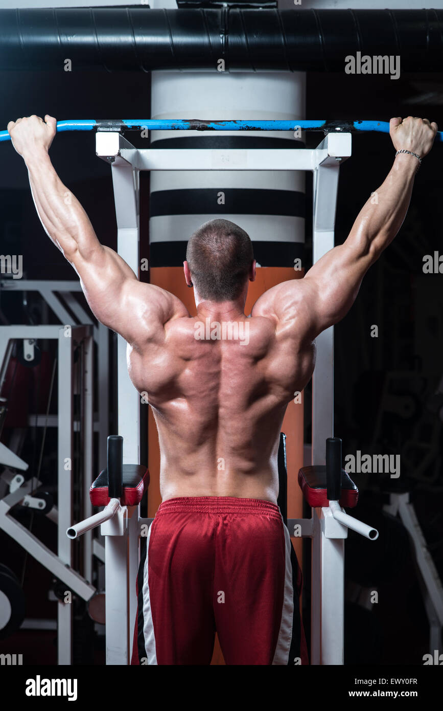 Male Bodybuilder Doing Heavy Weight Exercise For Back Stock Photo - Alamy