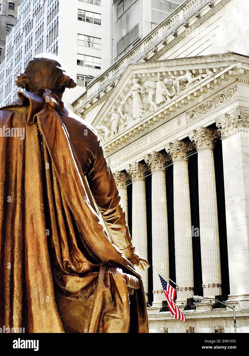 New York Stock Exchange from Federal Hall, George Washington Statue in ...