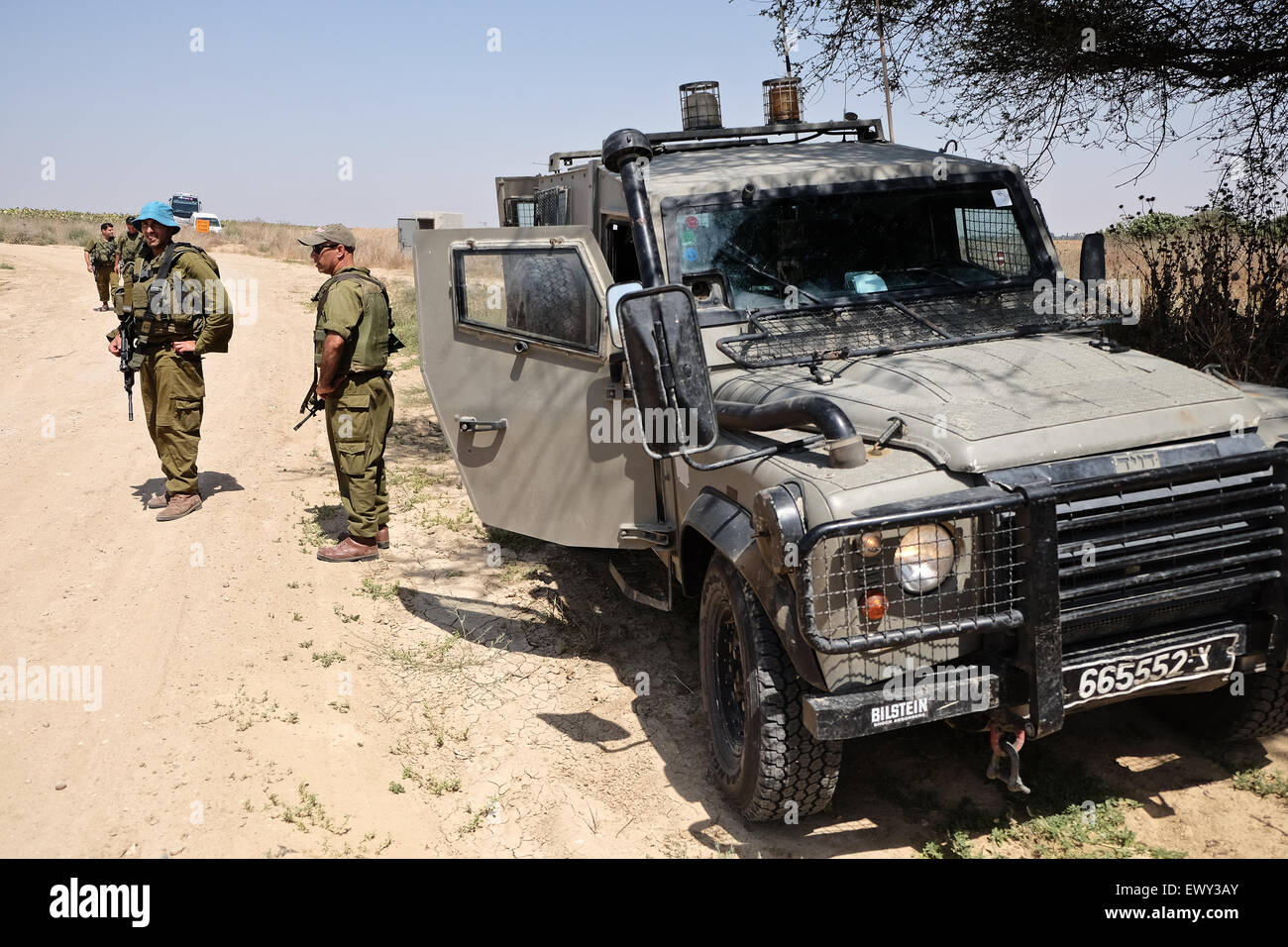 Gaza border, Israel. 2nd July, 2015. IDF soldiers patrol the fields of ...