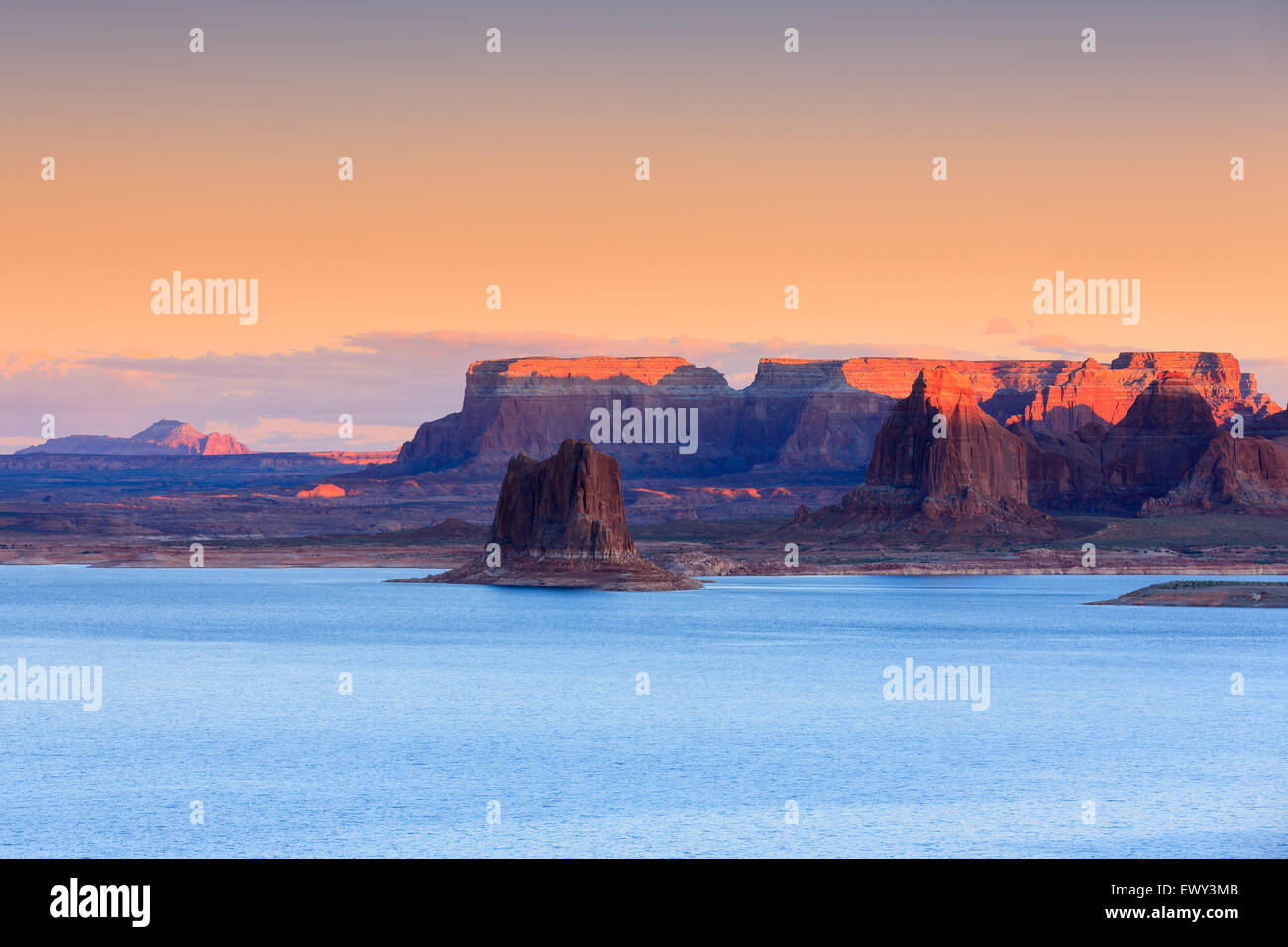 Padre Bay, from Cookie Jar Butte. Lake Powell, Utah, USA Stock Photo ...