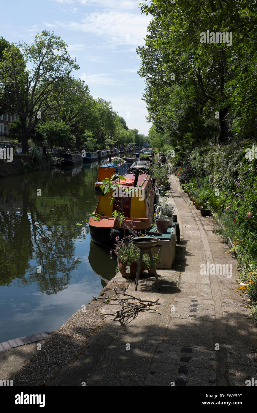 General view of the Regents Canal in London, UK Stock Photo - Alamy