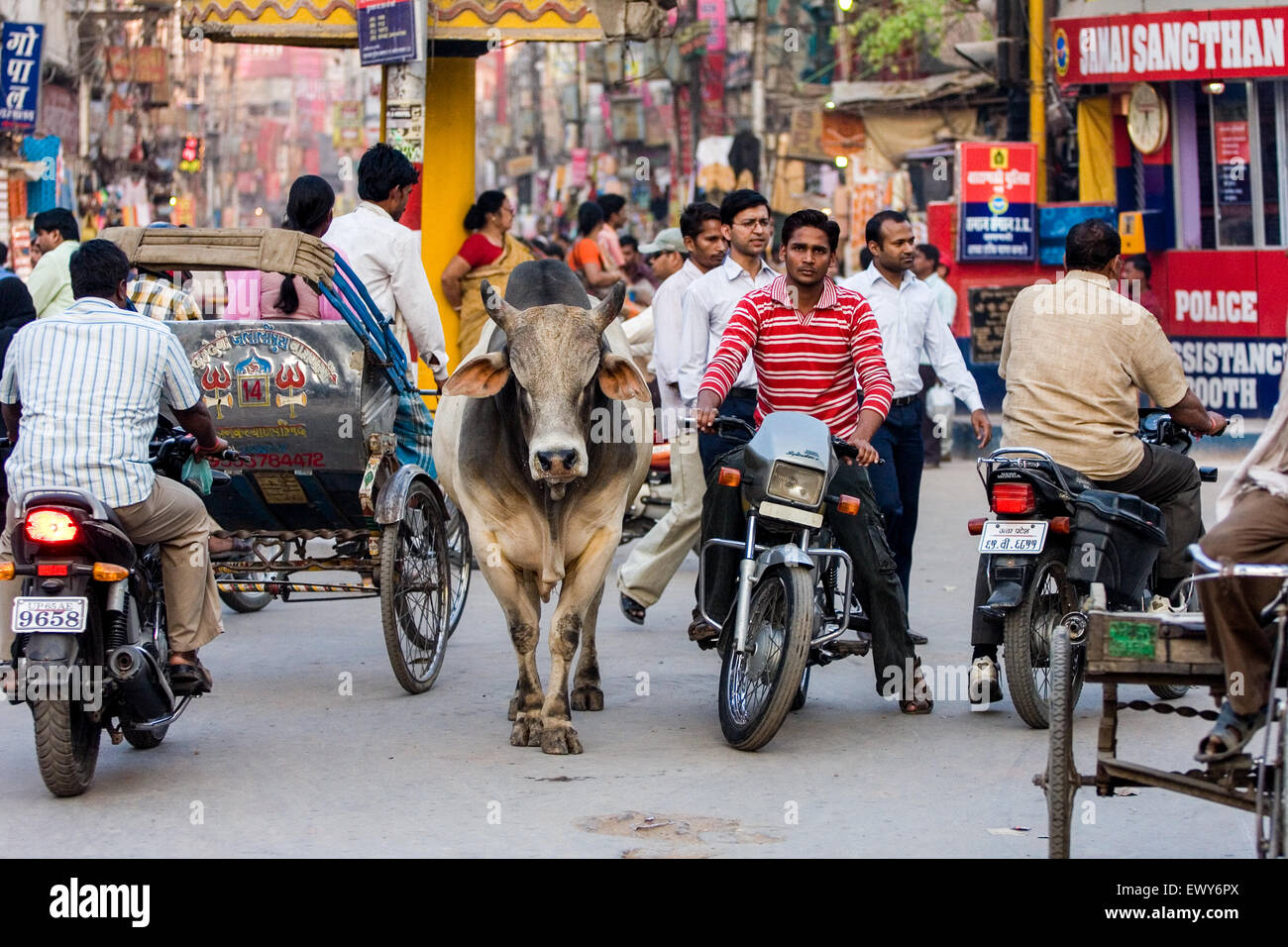 India traffic jam hi-res stock photography and images - Alamy
