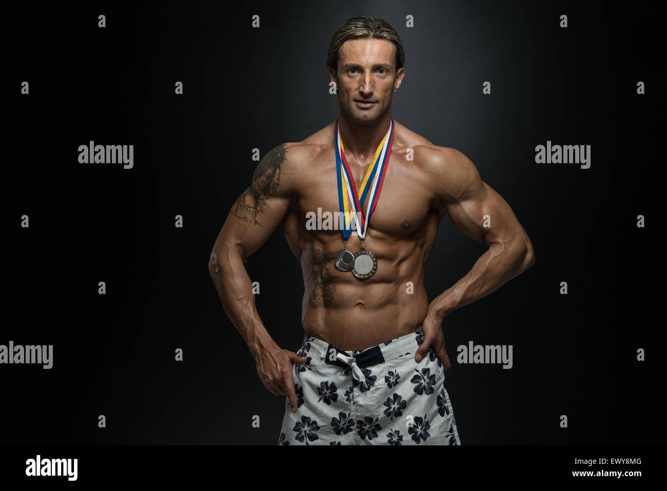 Fitness competitor hi-res stock photography and images - Alamy