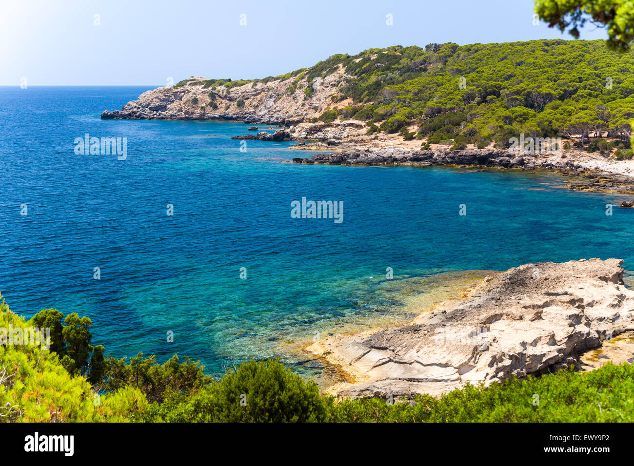 Beautiful beach cliffs blue hi-res stock photography and images - Alamy