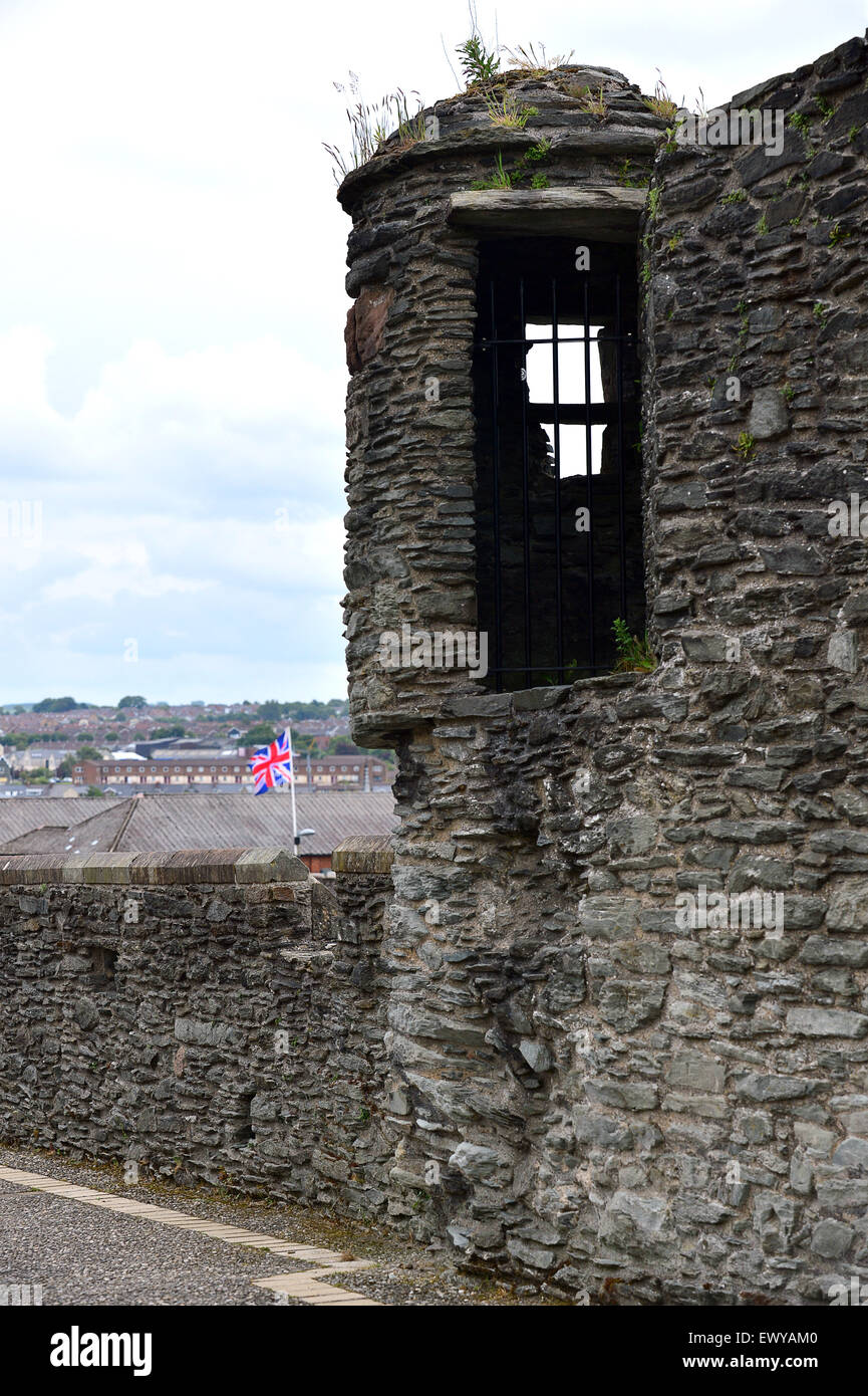 Turret structure hi-res stock photography and images - Alamy